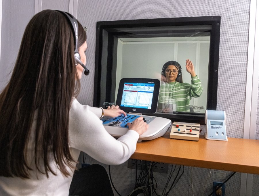 Communication Disorders Program Details | Mercy University